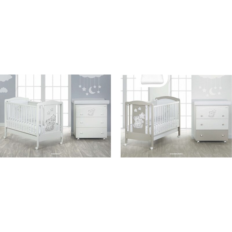 Patut bebe din lemn masiv, cu sertar, roti, laterale culisabile si ...