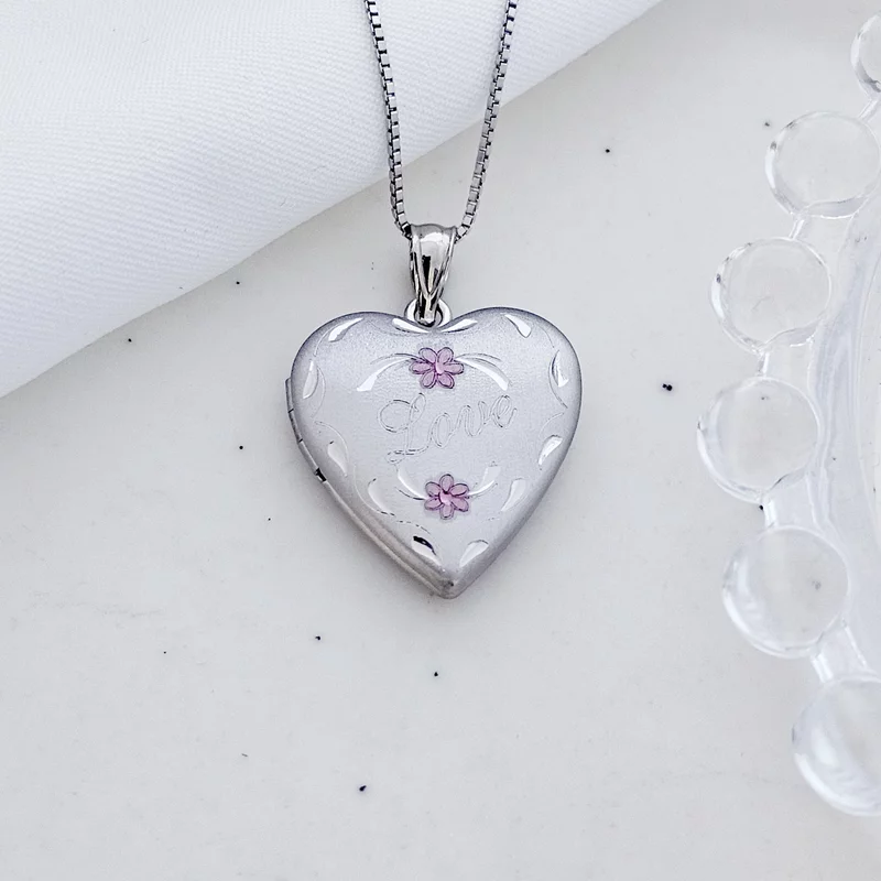 Produse noi, modele unice incepand cu 199 lei! ️