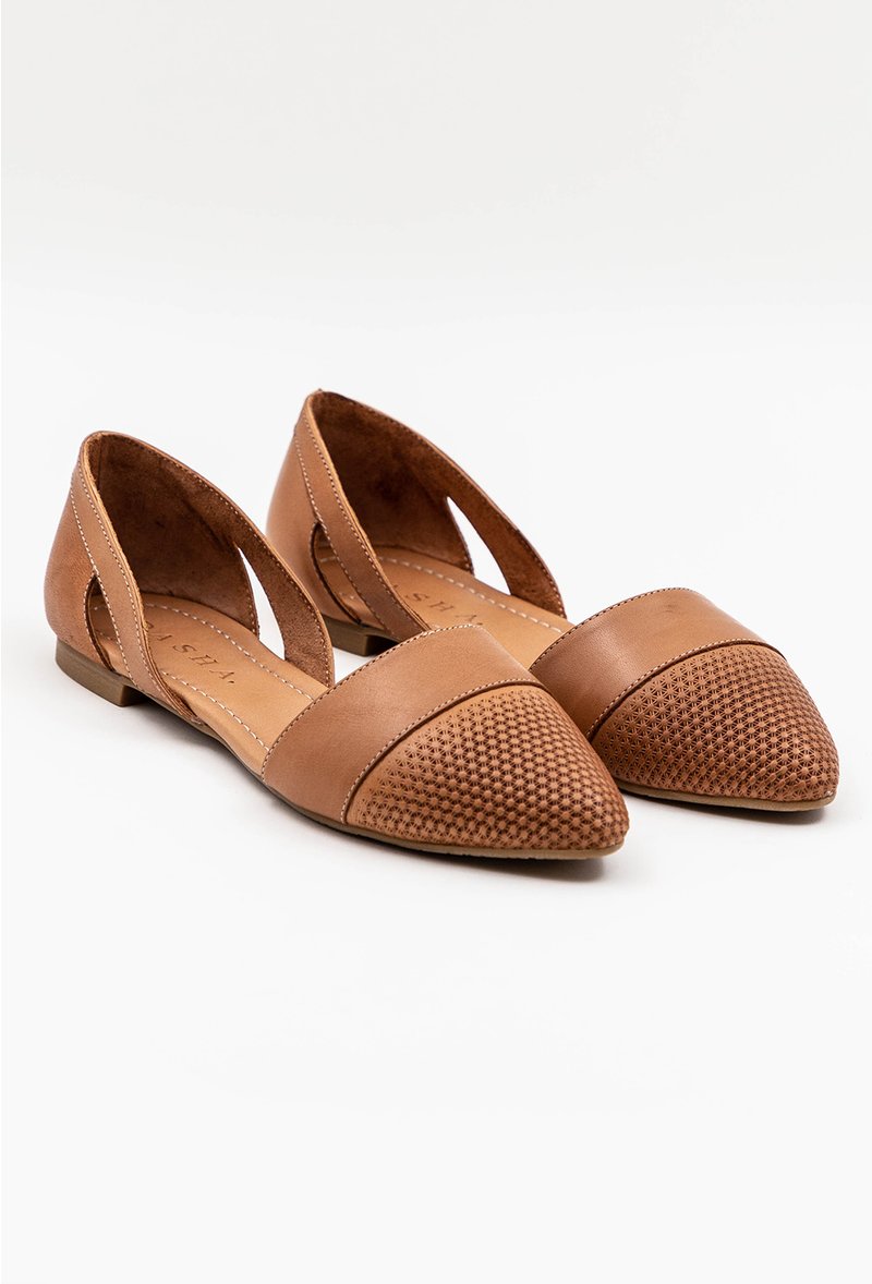 Balerini decupati bej din piele naturala nuanta maro deschis- Dasha.ro