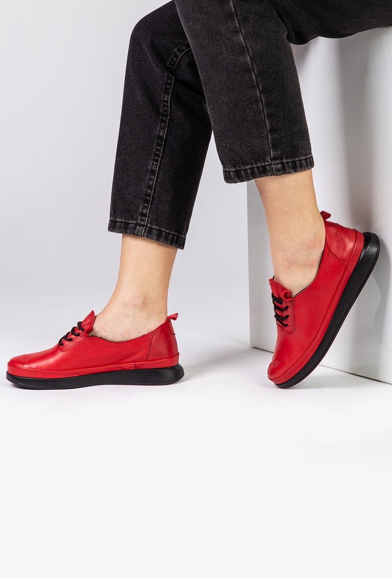 Pantofi casual rosii din piele naturala cu siret - Dasha.ro