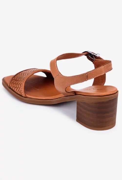 Sandale maro din piele naturala cu toc - Dasha.ro