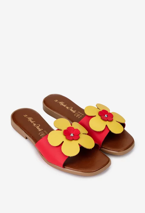 Sandale stil papuc dama din piele rosie cu floare galbena - Dasha.ro