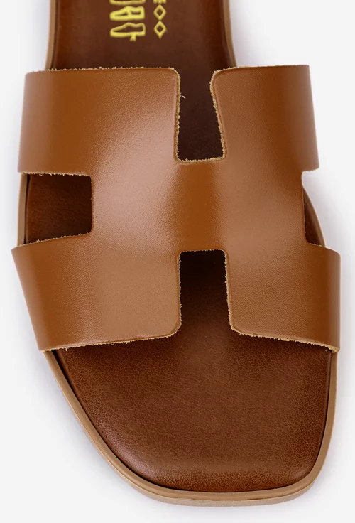 Sandale tip papuc maro din piele naturala - Dasha.ro